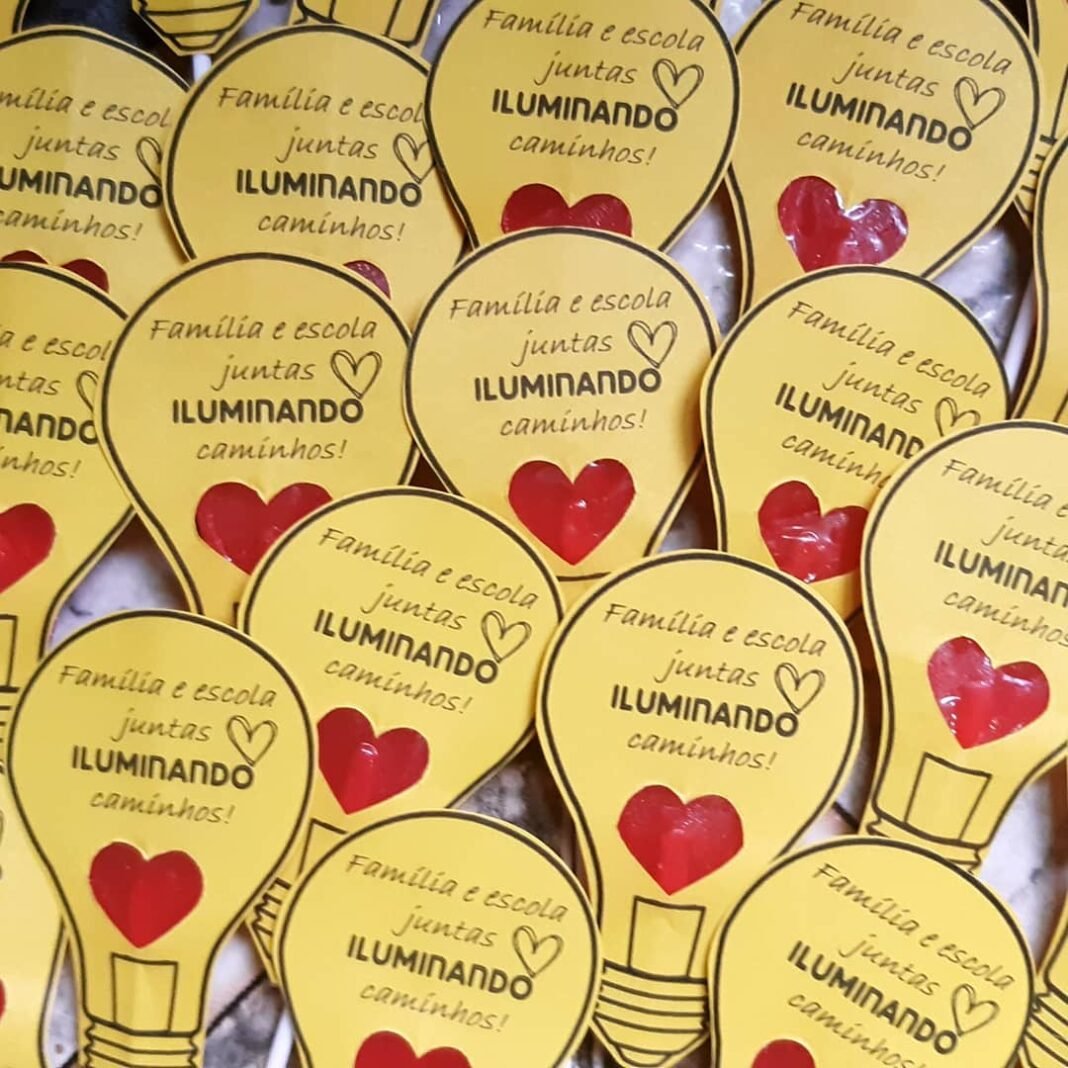 Lembrancinha para reunião de pais: +52 Ideias lindas para se inspirar